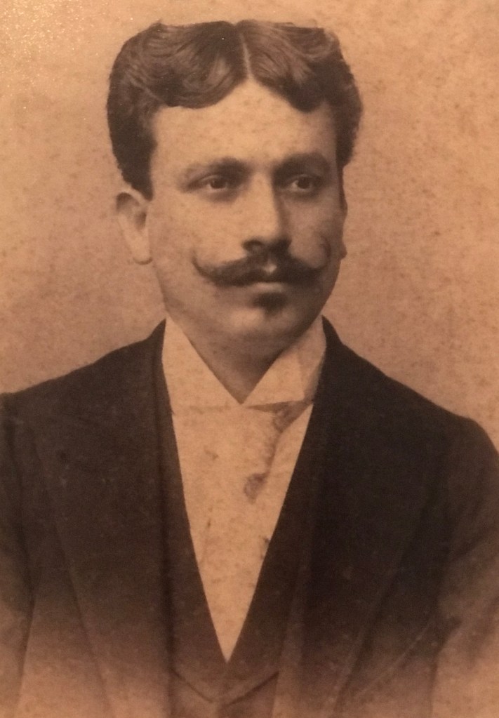 A casa, a família e os negócios do imigrante italiano Luigi Perroni ...